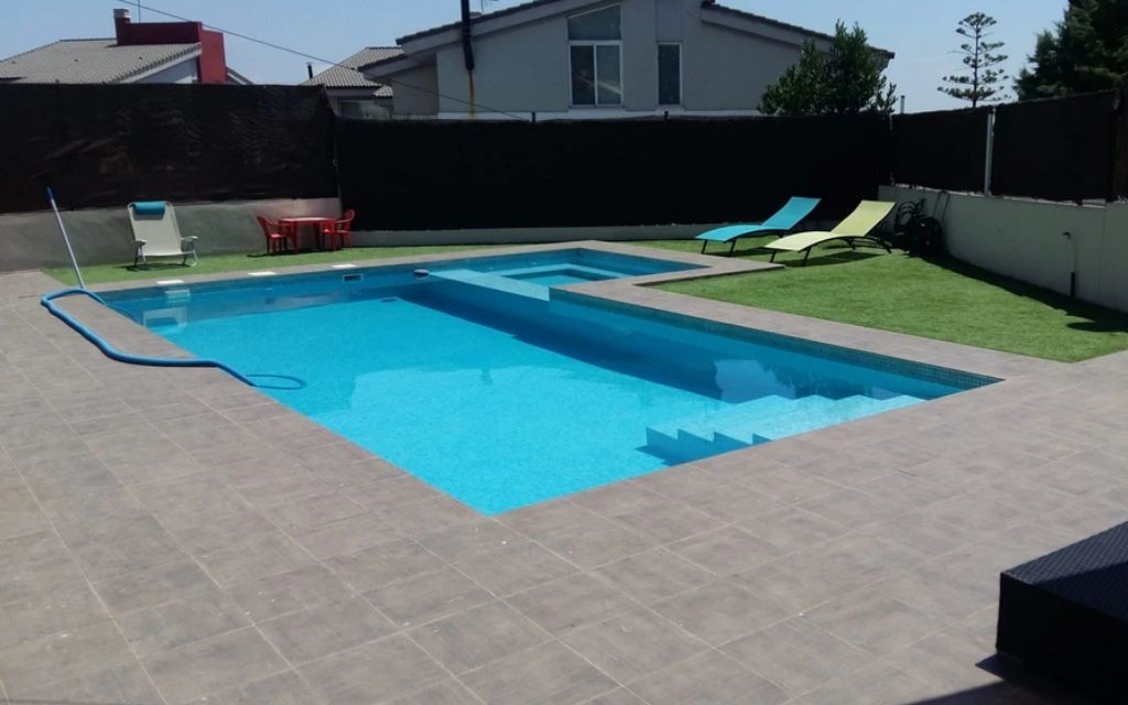 Pool party en Valencia: 5 preciosas piscinas en alquiler para hacer ...